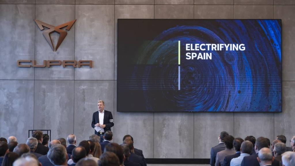 SEAT and the Volkswagen Group focus on local suppliers for the Small ...